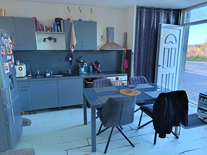 Maison à vendre - Auzat-la-Combelle - 2 pièces - 1 chambre