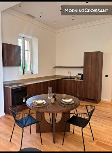 Appartement à louer - Aix-en-Provence, Pont de Beraud - 2 pièces - 2 chambres