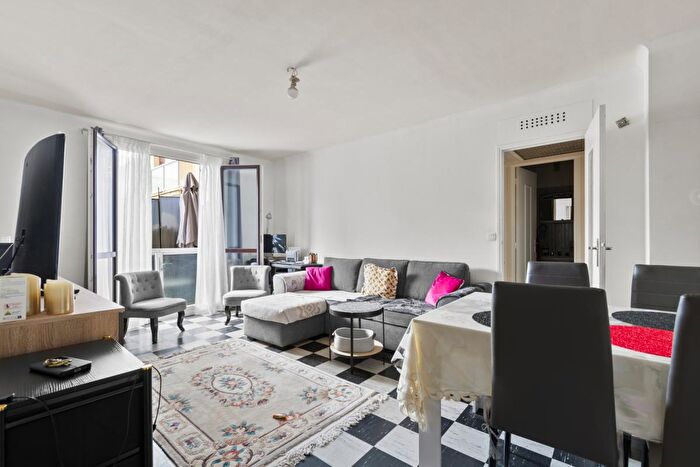 Appartement à vendre - Saint-Maur-des-Fossés, Adamville - 2 pièces - 1 chambre