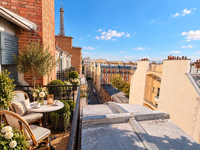 Paris 7ème, Champ de Mars : Appartement 5 pièces à vendre