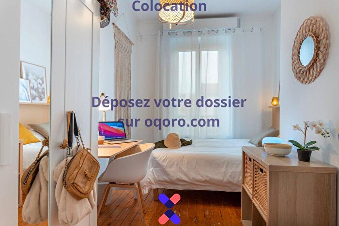 Centre-Max Barel-Centre Nord, Vénissieux : Maison 9 pièces à louer