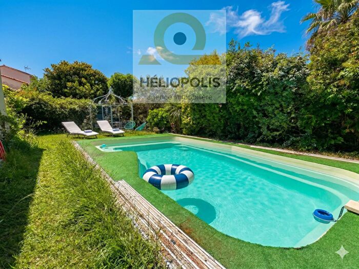 Maison à vendre - Canet-en-Roussillon, Méditerranée - 5 pièces - 3 chambres