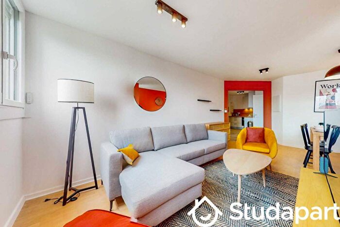 Appartement à louer - Cimetiere, Créteil - 1 pièce - 1 chambre