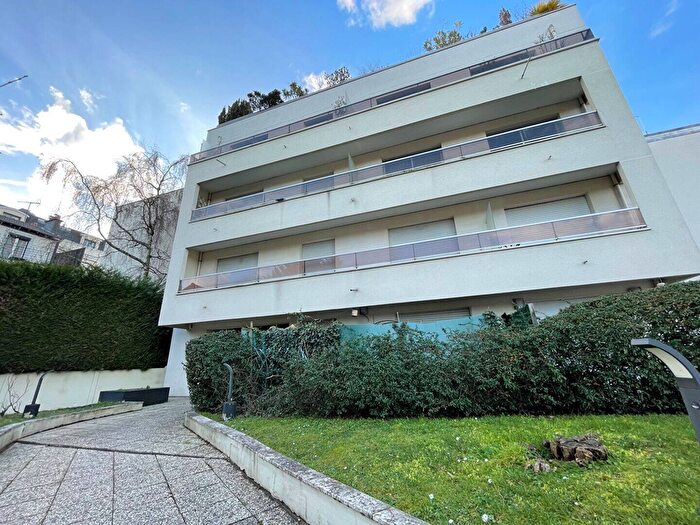 Appartement à louer - LIle de la Roche, Le Perreux-sur-Marne - 2 pièces - 1 chambre