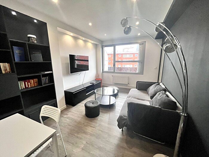 Appartement 2 pièces à louer à Jaures, Joinville-le-Pont