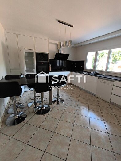 Maison à vendre - Saint-Jean-de-la-Ruelle, Guillaumière, La Vaudière, Clos du Sergent - 6 pièces - 4 chambres