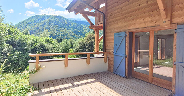 Appartement à vendre - Thônes - 2 pièces - 1 chambre