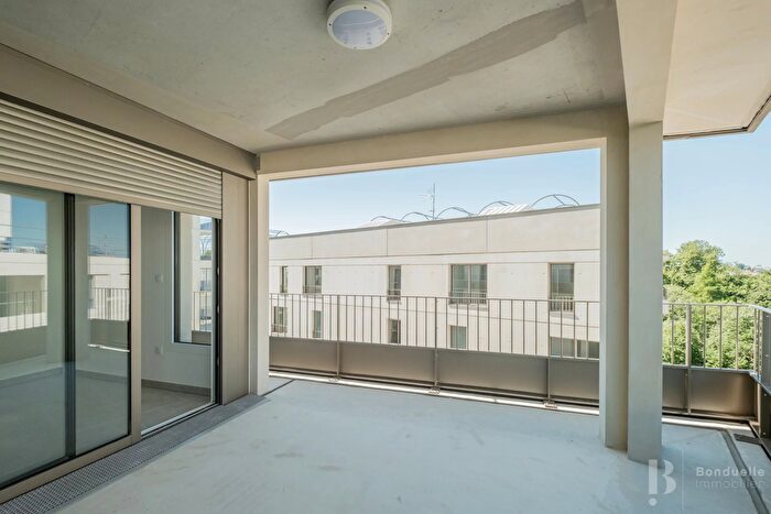 Appartement à louer - Bordeaux, Gare Saint-Jean - 4 pièces - 3 chambres