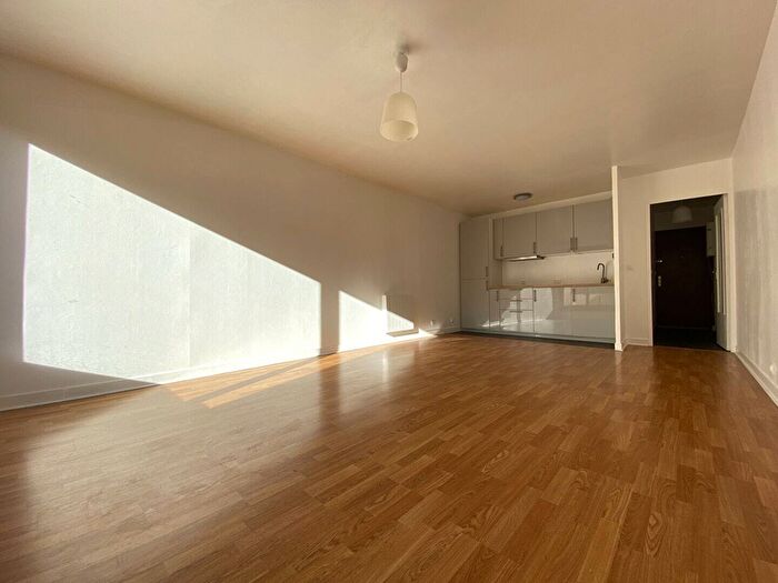 Appartement à louer - Navarre, Évreux - 1 pièce