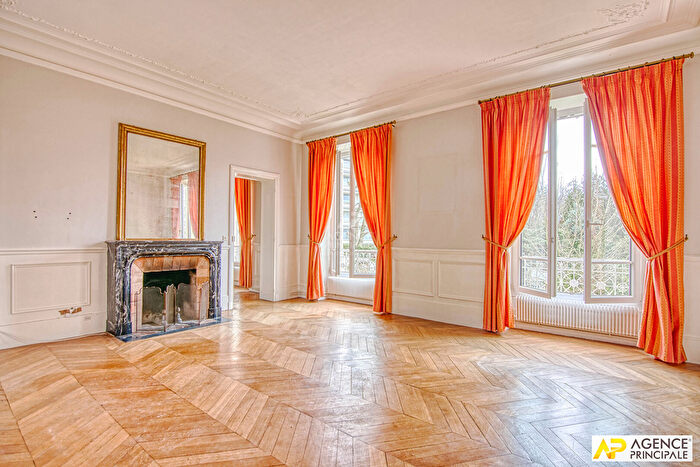 Appartement à vendre - Versailles, Clagny Glatigny - 6 pièces - 4 chambres