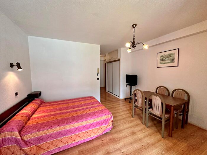 Appartement à louer - Viviers-du-Lac - 1 pièce