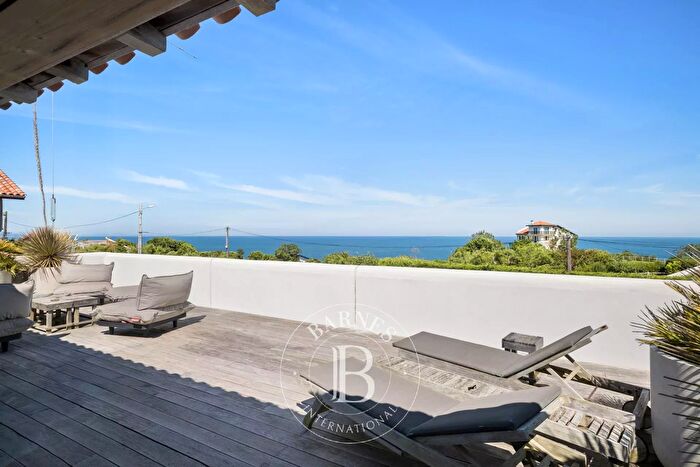 Maison à vendre - Bidart - 10 pièces - 8 chambres