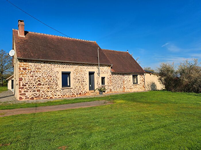 Maison à vendre - Chaillac - 7 pièces - 5 chambres