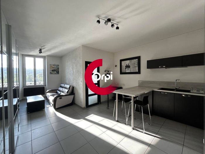 Estressin, Vienne : Appartement 1 pièce à louer