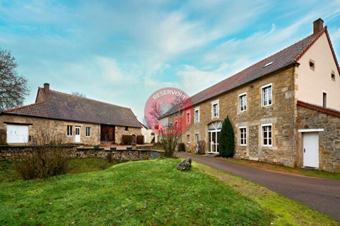 Maison à vendre - Arnay-le-Duc - 15 pièces - 7 chambres