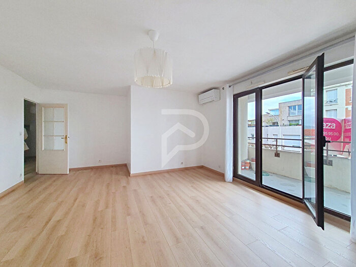 Issy-les-Moulineaux, Les Epinettes, Le Fort, Les Hauts d'Issy - Appartement 4 pièces à vendre