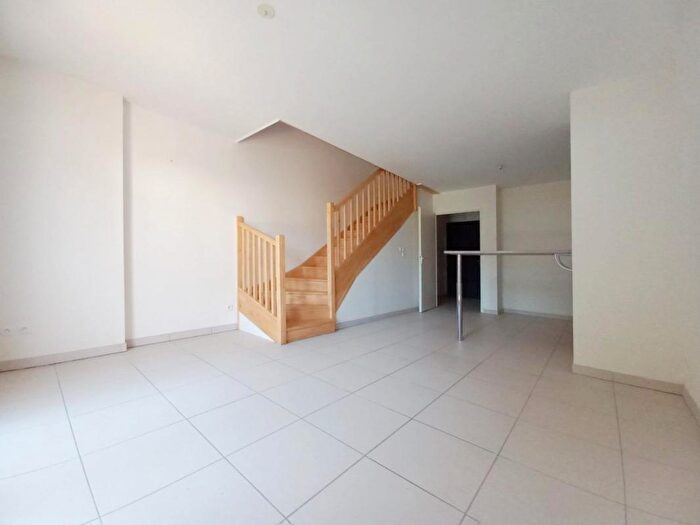 Maison 3 pièces à Fleury-les-Aubrais, Lignerolles, Jabotte, Hartière, Bicharderies, Herveline, à louer