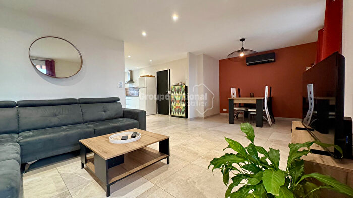 Appartement à vendre - Nîmes, Ville Active - 3 pièces - 2 chambres