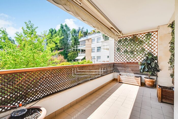 Neuilly-sur-Seine, Parc de Neuilly - Appartement 4 pièces à vendre