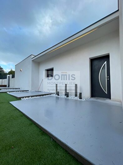 Maison à louer - Saint-Gély-du-Fesc - 5 pièces - 4 chambres