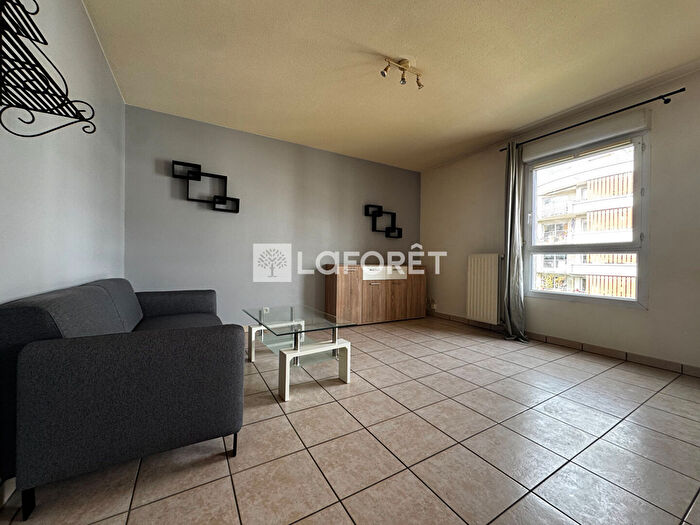 Appartement 2 pièces à Chambéry, Centre-ville, à vendre