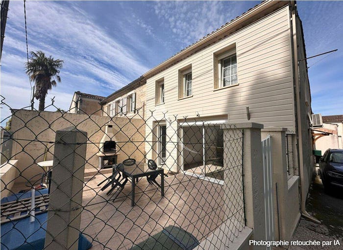 Saint-Sever-de-Saintonge : Maison 4 pièces à louer