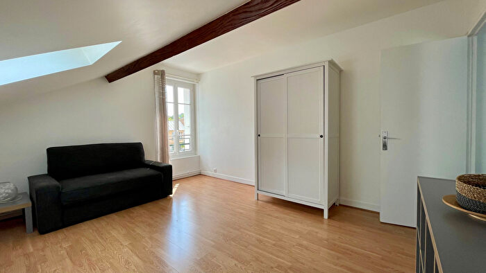 Appartement 2 pièces à louer à Versailles, Saint-Louis