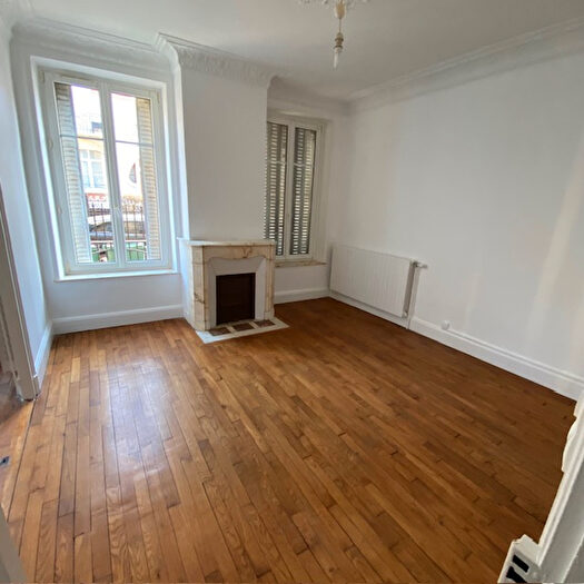 Appartement à louer - Nancy, Saint-Pierre René II, Marcel Brot - 3 pièces - 1 chambre