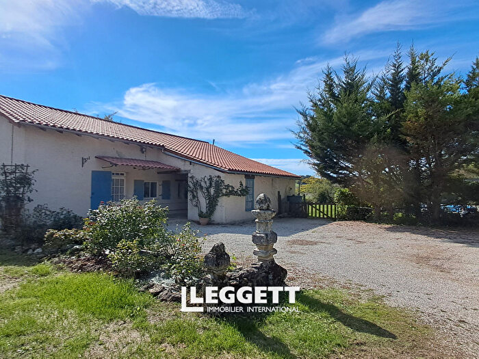 Maison à vendre - Cherval - 4 pièces - 3 chambres