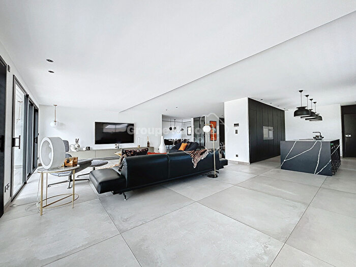 Maison à vendre - Mâcon, Flacé, Liberté - 6 pièces - 4 chambres