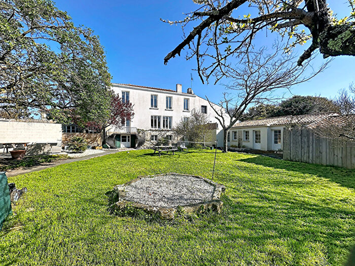 Puilboreau - Maison 10 pièces à vendre