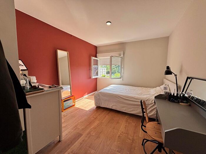 Appartement à louer - Mont-de-Marsan, Nonères, Argenté - 1 pièce - 3 chambres