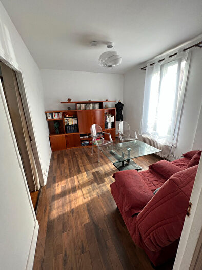 Marly-le-Roi, Montval, Côteaux : Appartement 2 pièces à vendre