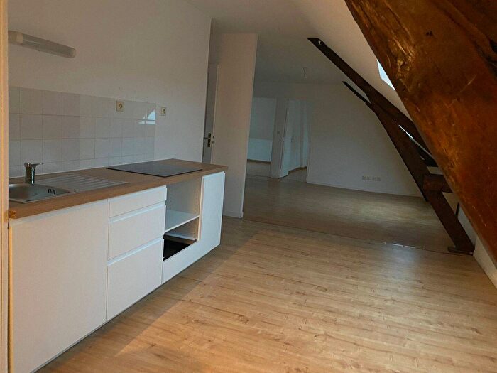Appartement 4 pièces à louer à Molliens-Dreuil