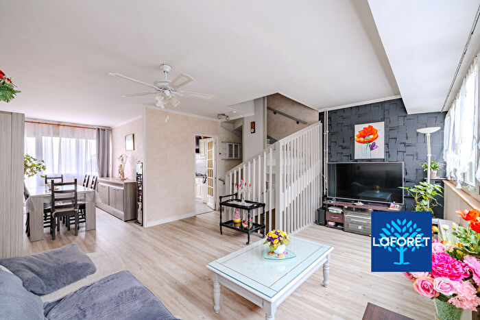 Maison à vendre - Louvres - 4 pièces - 3 chambres