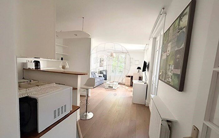 Auteuil Nord, Paris 16ème arrondissement : Appartement 1 pièce à louer
