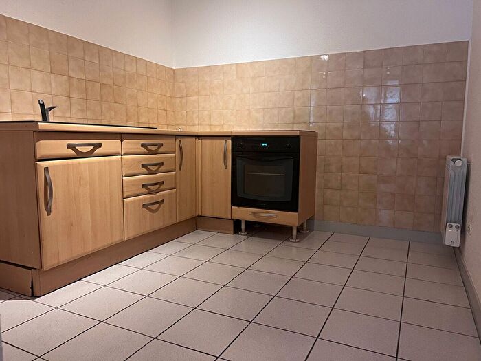 Appartement à louer - Saint Martin-Saint Etienne, Nevers - 2 pièces - 1 chambre