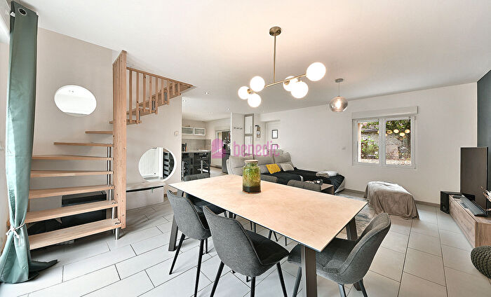 Maison à vendre - Luppy - 5 pièces - 3 chambres