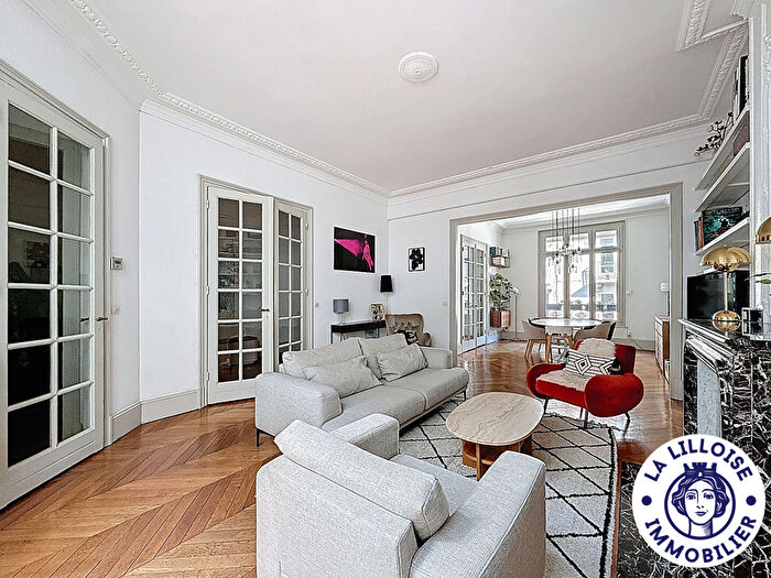 Appartement 4 pièces à vendre - Lille, Centre-ville, Euralille