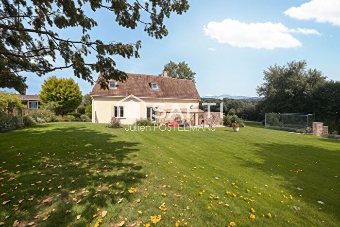 Maison 5 pièces à Orbec, à vendre