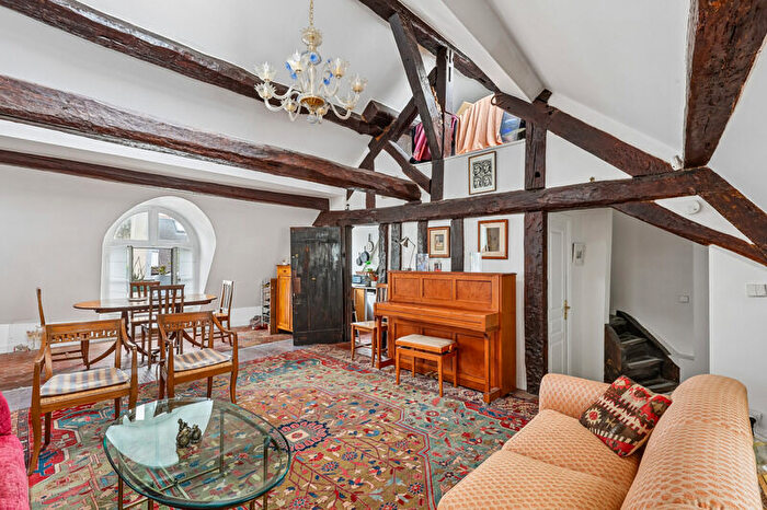 Appartement à vendre - Paris e , Saint-Michel, Monnaie - 4 pièces - 2 chambres