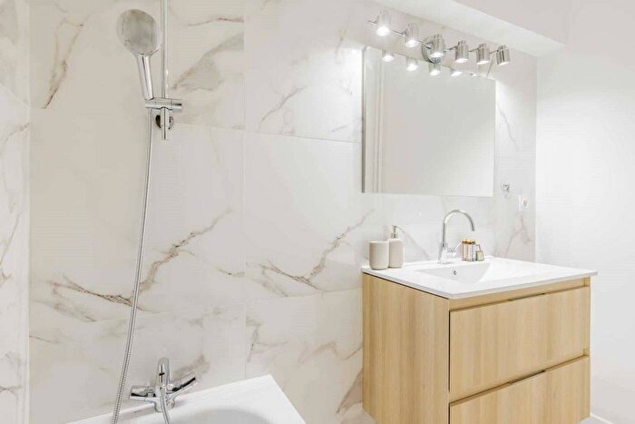 Appartement à louer - Bassin de la Villette, Paris ème arrondissement - 1 pièce