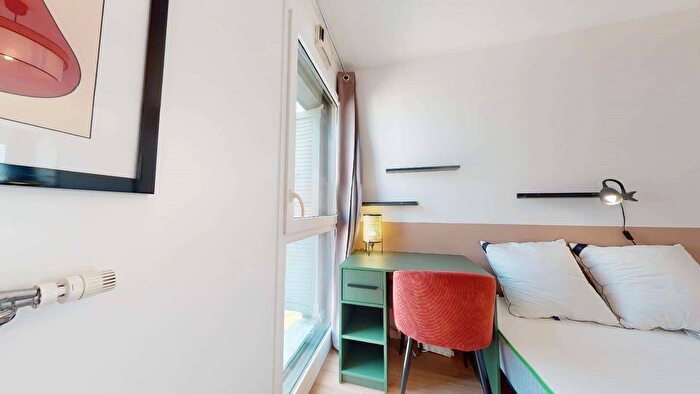 Appartement à louer - Mederic, La Garenne-Colombes - 1 pièce