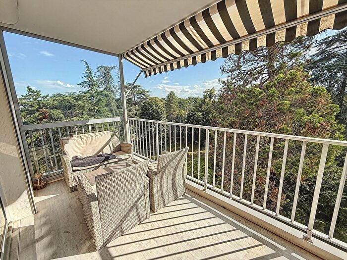 Appartement à vendre - Écully, Les Serres, Vivier - 5 pièces - 4 chambres
