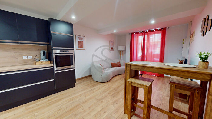 Appartement à vendre - La Côte-Saint-André - 2 pièces - 1 chambre