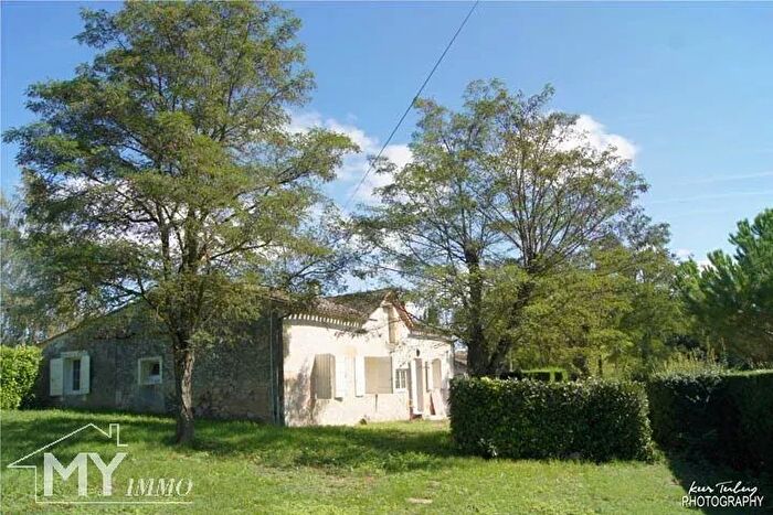 Maison à vendre - Les Lèves-et-Thoumeyragues - 16 pièces - 20 chambres