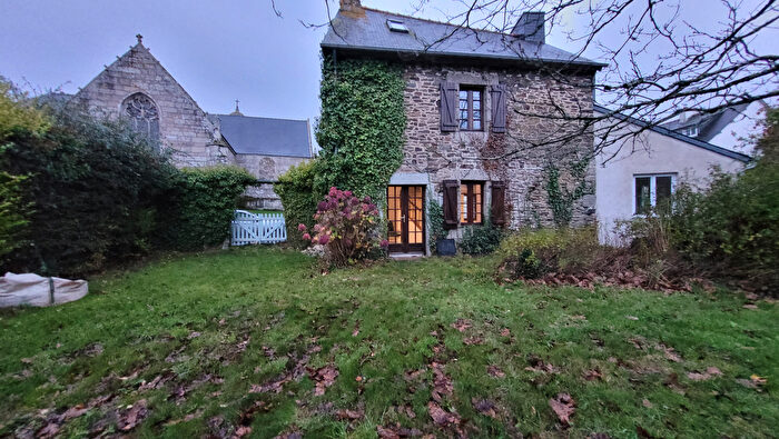 Plounévez-Quintin - Maison 6 pièces à vendre