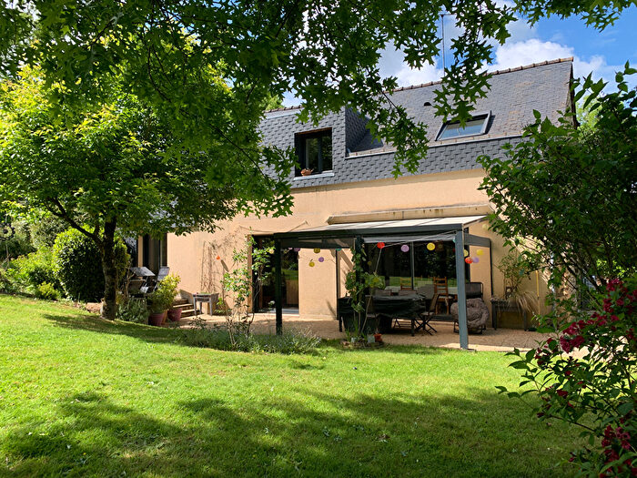 Maison à vendre - LHuisserie - 6 pièces - 4 chambres