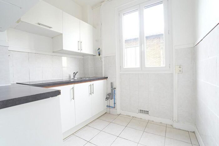 Appartement 2 pièces à vendre - Courbevoie, Gambetta, La Défense
