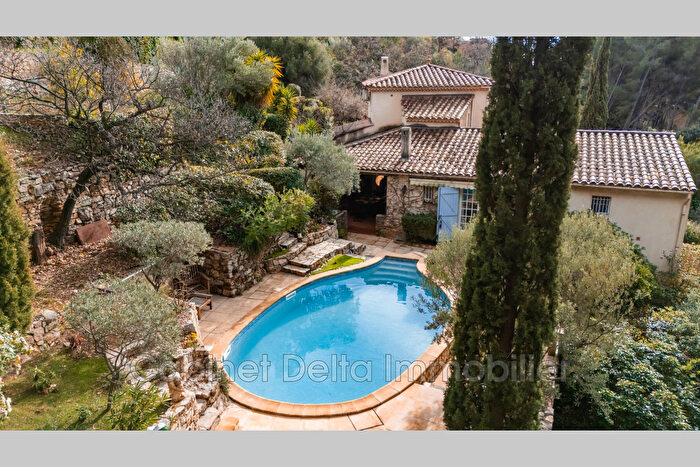 Ollioules, Trémaillon : Maison 6 pièces à vendre